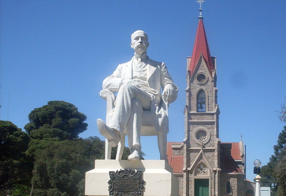 “Ernesto Tornquist fue un personaje que tuvo mucha influencia desde el ...