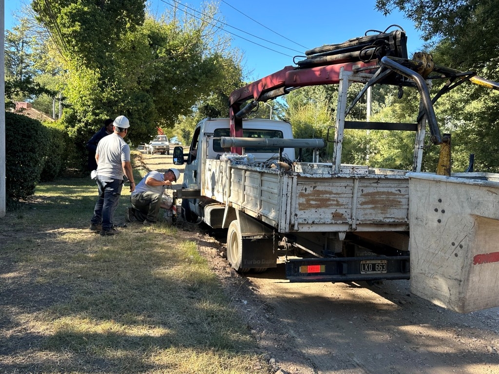 La CELT. comenzó con la instalación de la primera línea troncal de ...